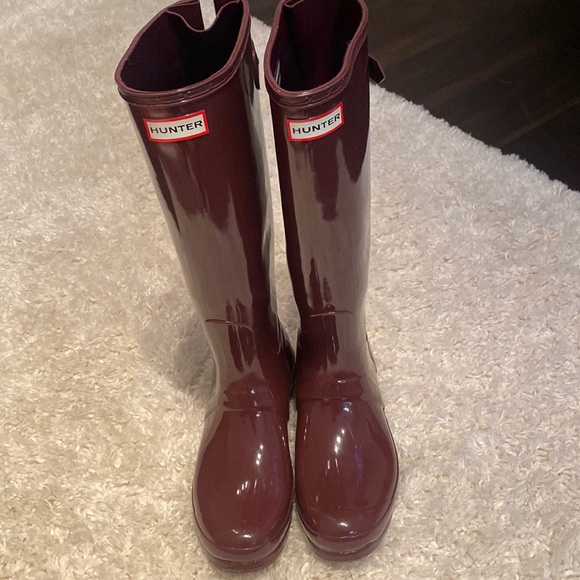 Hunter | Shoes | Burgundy Hunter Rain Boots | Poshmark